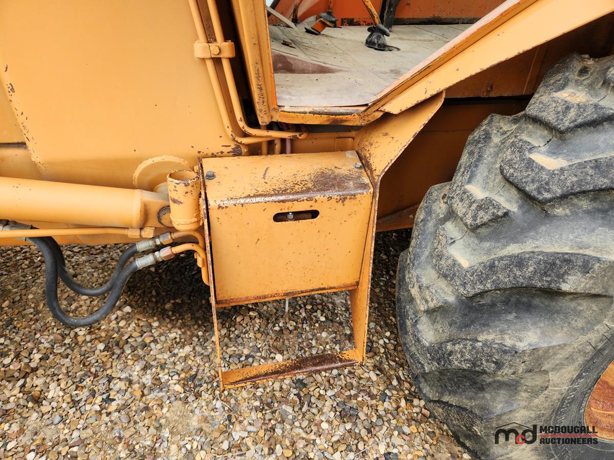 1981 Case 580D Loader Backhoe (Non-Runner)